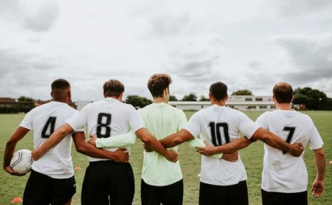 Individual vs. Team Sports: Which One is Right for You?