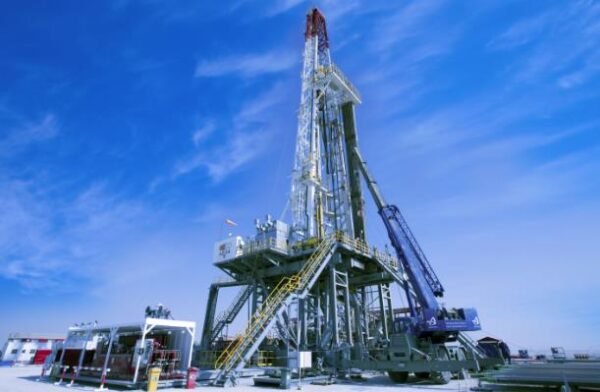 Saudi Oil Driller Plans to Raise $1 Billion in Riyadh IPO