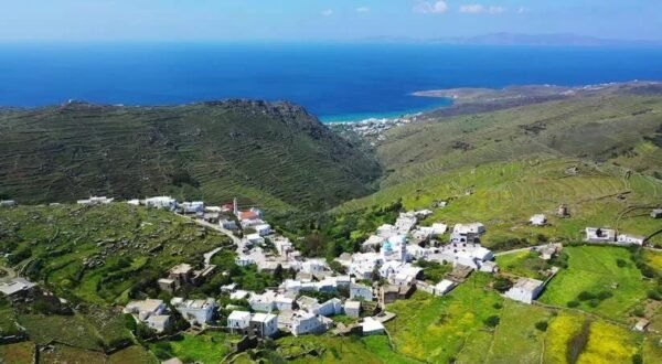 Al-Rayis: A seaside village that showcases the natural beauty of Saudi ...