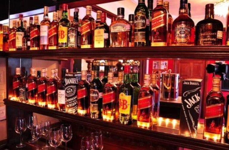 Saudi Arabia Breaks 70-Year Alcohol Ban with First Liquor Store