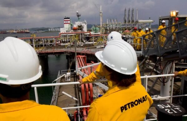 Energy Titans in Strategic Negotiation: Shell and Aramco Vie for ...
