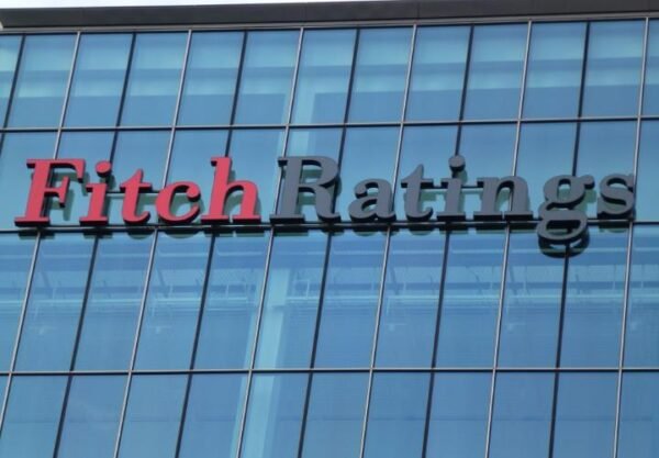 Fitch Raises Egypt's Credit Rating by One Notch to 'B'
